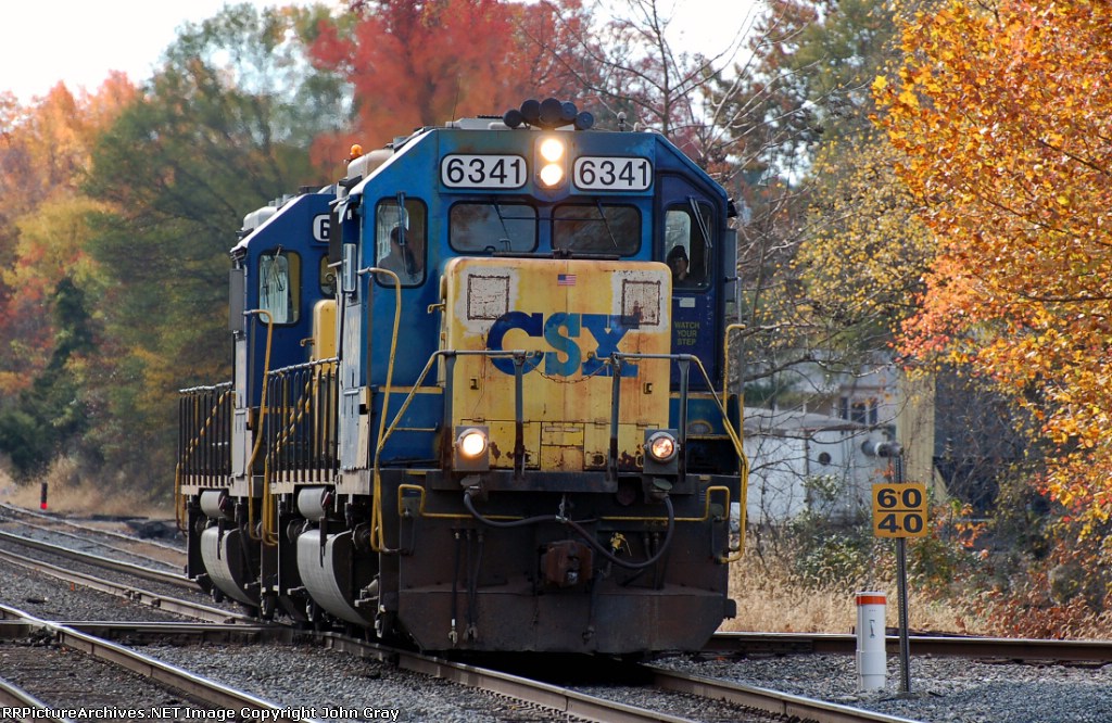 CSXT 6153(GP40-2) ex B&O 4254(GP40-2) & CSXT 6341(GP40-2), ex B&O 4447(GP40-2)
